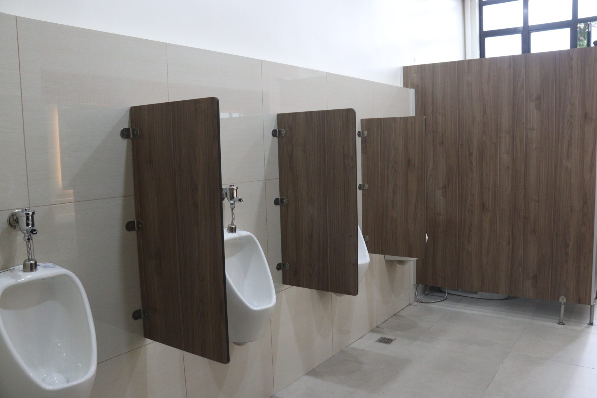 CAS unveils renovated Rizal Hall comfort rooms - University of the ...